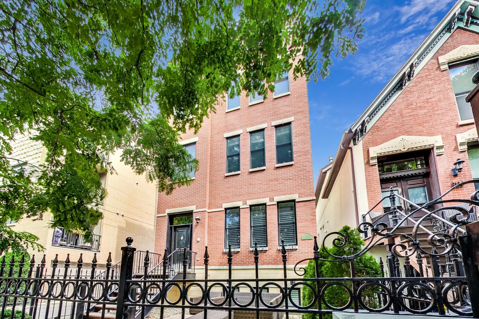 Chicago IL Homes for Sale - Chicago Real Estate | Bowers Realty Group
