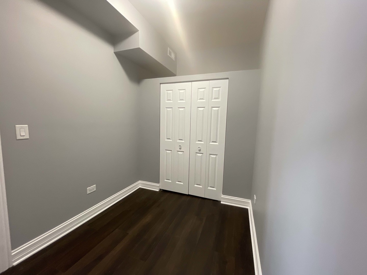 2308 W 23rd St, Chicago | Reviews & Apartments for Rent | AptAmigo