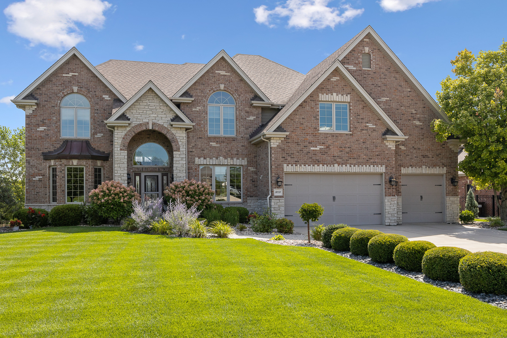 Mokena IL Homes For Sale Mokena Real Estate Bowers Realty Group Mokena IL Homes For Sale Mokena Real Estate Bowers Realty Group