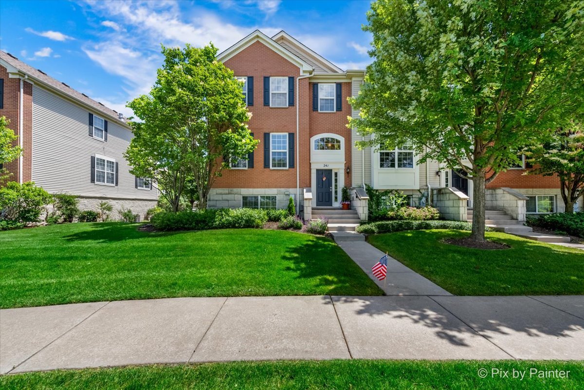 Gilberts Town Center in Gilberts IL Homes for Sale - Gilberts Town ...